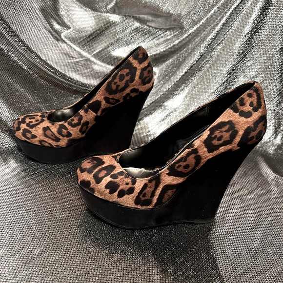 Brash | Shoes | New Womans Brash High Heeled Leopard Pumps Size 6 2 ...